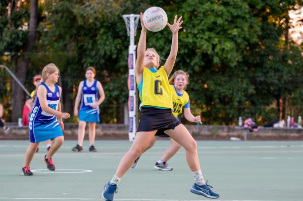 Netballers unstoppable - Gympie Today